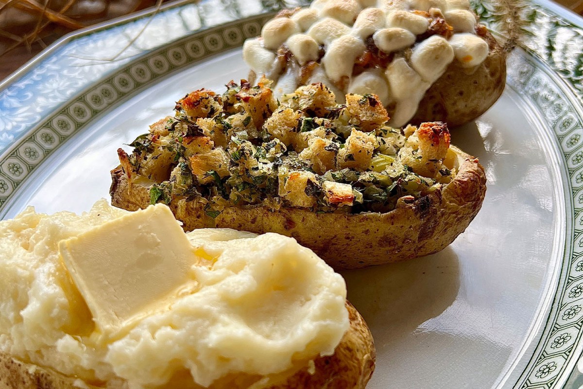 A new Thanksgiving staple: David's stuffed baked potatoes - Wondercade